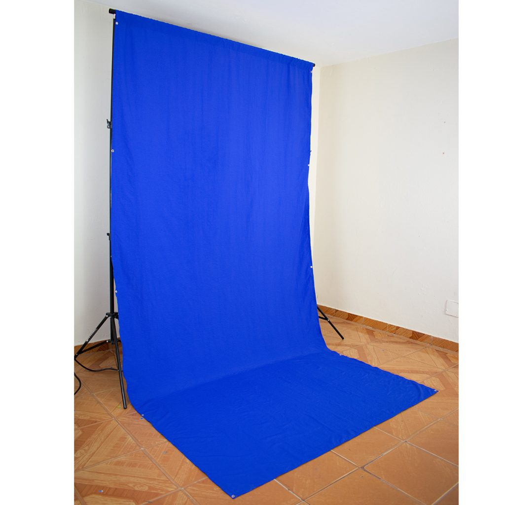 Telón fondo fotografía azul chromakey 3 metros x 3 metros – Fondovideo
